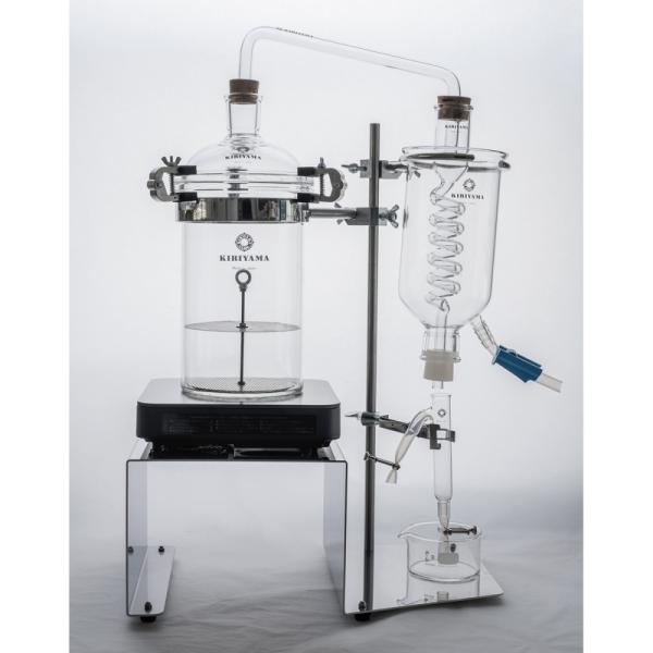 ※ 重量が10kgを超過、もしくは商品梱包が大型規格（梱包サイズ　縦・横・高さの合計が130cmを超過）の場合、追加送料が発生する場合があります。● 花や果物の果皮から水蒸気を使って手軽にアロマウォーターを得ることが出来ます。● 特別な設備...