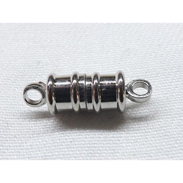 マグネットクラスプ　17×5.5mm　1個　p-0155 〜商品詳細〜サイズ・・・約17×5.5mm　　カラー・・・・シルバーネックレスやブレスの留め具です。