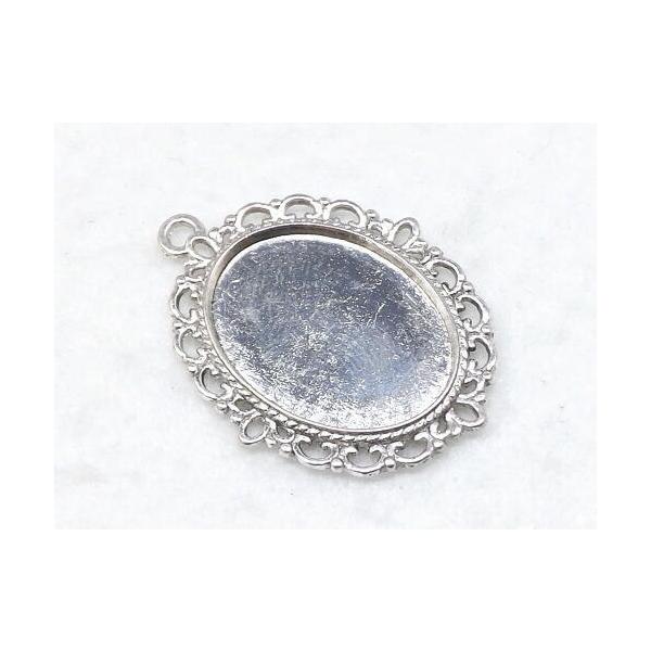 レジンパーツ　ミール皿・セッティング台　3個入り　cha-0355〜商品詳細〜サイズ・・・約37.5×28ｍｍ　カラー・・・シルバー