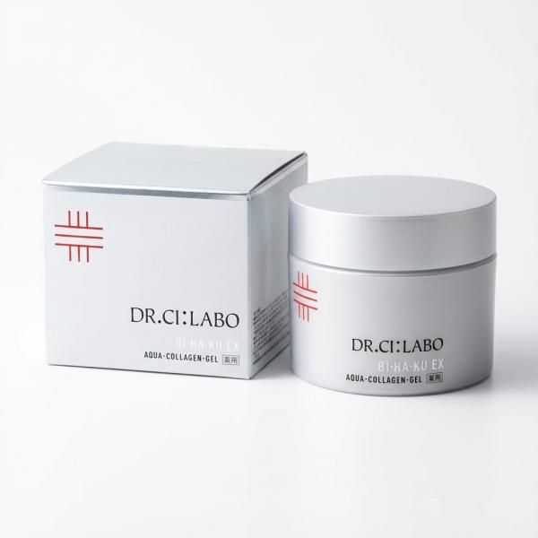 【透明感あふれる澄んだお肌に】Wの薬用有効成分*配合。ブライトニング高機能ゲル配合で、明るく澄んだ透明感と、弾むようなハリあふれるお肌へ。さらに薬用有効成分*トラネキサム酸配合で紫外線ダメージなどによる肌荒れを防ぎ、キメの整った肌に導きます...