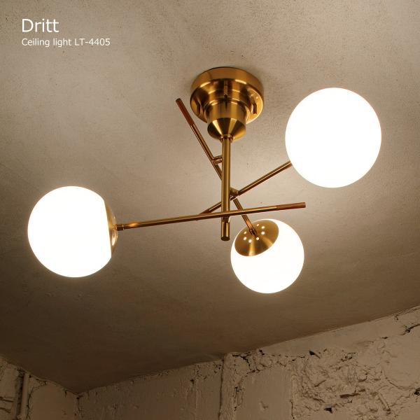 鮮やかなゴールドの3本の細いアームと約18cmの大ぶりなガラスシェードの組み合わせが作りだすダイナミックなシルエットが存在感満点のシーリングライト。ランダムに見える角度も心地よいバランス感が計算されています。見る角度によってシルエットが変化...