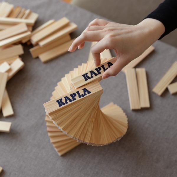 カプラ 積み木 KAPLA 280 初級 緑 アートブック付 魔法の板 ブロック グリーン ヨーロッパ正規品 :1522-kapla280-1 ...