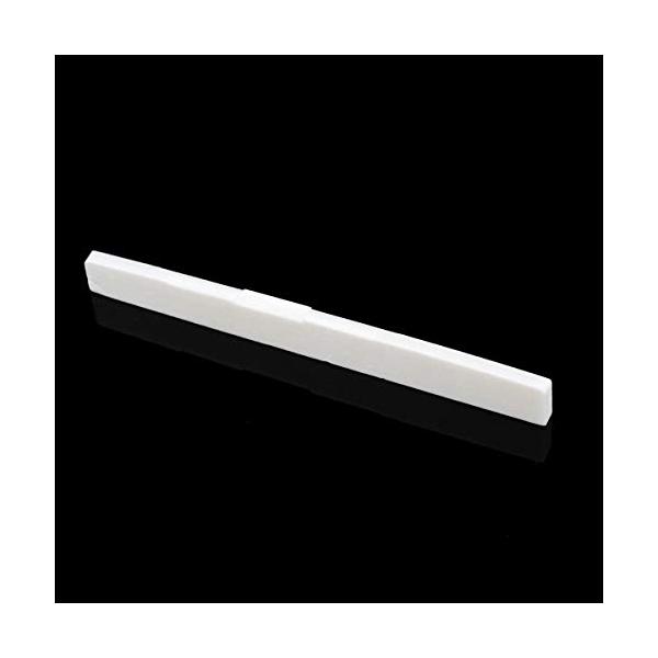 DJ8 80x3x9mm/-/MX0725-2・Color:DJ8 80x3x9mm・パッケージ個数:1・スロット付、6弦クラシックギター用・牛骨製・カラー：ホワイト・サイズ：80x3x9/8mm・パッケージ内容:2個