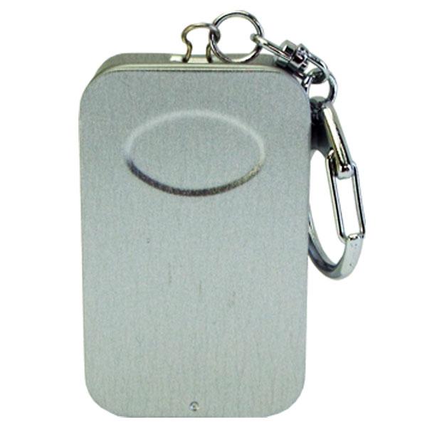 ・スチール製超軽量灰皿　なんと34g・持ち歩き自由の軽量でコンパクトな耐久性のある・ポイ捨て禁止のグッヅ・フックチェーン付き・スキー、ゴルフ、釣りやキャンプ等・アウトドアでの愛煙家の必須アイテム・ピンやアクセサリー等の小物入れやキャンディ、...