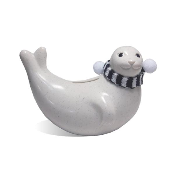 数量限定マフラー付き！アザラシの貯金箱。20世紀フィンランドを代表する陶芸家の一人、グンヴァル・ オリン・グラングヴィスト (Gunvor Olin-Gr_nqvist)（1928年〜2005年）がデザインしたアザラシの貯金箱。数量限定の、...