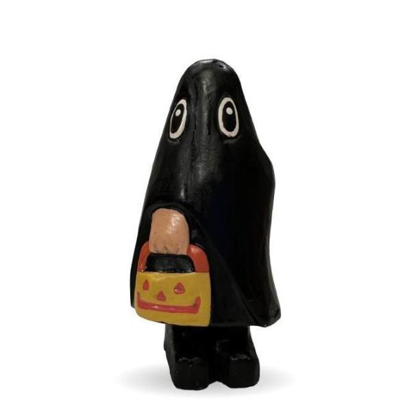 バリの職人が1点づつ手作りしているので、顔も表情もどことなく違う、それがコピパナスの魅力。素朴で個性的でとびきりキュートなキャラクターが揃ったハロウィンシリーズ！！揃えて飾ると最高にカワイイです。KOPI PANAS(コピパナス)は、インド...