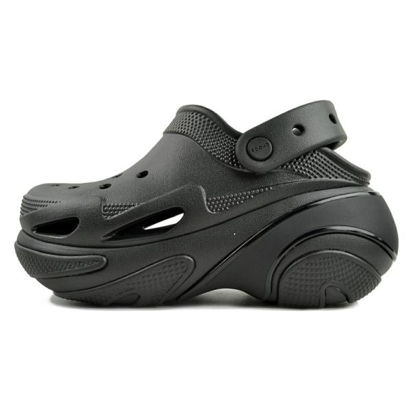 crocs BUBBLE CRUSH CLOG TRIPLE BLACK 210061-0wcCROCS Inc.は米コロラド州ボルダーで、シンプルで履き心地の良いボートシューズのメーカーとして創立されました。メンズ、ウィメンズ、キッズで1...
