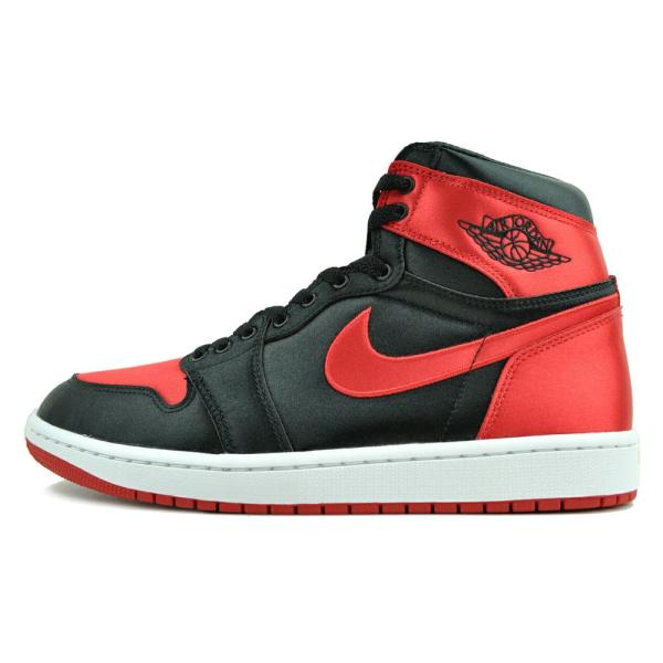 NIKE WMNS AIR JORDAN 1 RETRO HI OG SATIN BRED black/university red-white fd4810-061世界中のスニーカーファンを魅了し続けるAJシリーズより、ファーストモデルで...