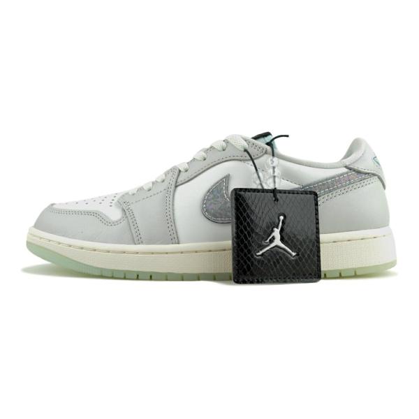 NIKE AIR JORDAN 1 RETRO LOW OG CNY LUNAR NEW YEAR summit wht/summit wht hf3144-100史上最高のバスケットボール選手として評されるマイケル・ジョーダンのシグネチャ...