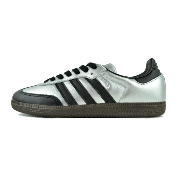 adidas SAMBA OG SILVMT/CBLACK/DBROWN ki84641949年の創業以来、サッカー、テニス、ランニングなど様々なスポーツを楽しむ人の為に機能的なスニーカーを提供し続けるブランド"adidas アディダス"。...