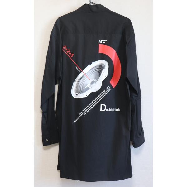 SOE READY TO WEARソーイ新品メンズシャツ2 31900円黒です。サンプル品で素材タグはありまぜん。サイズ2でM程度です。着丈約96センチ、身幅約55センチ、袖丈約65センチ、肩幅約51センチ程度です。★新品未使用は間違いあり...