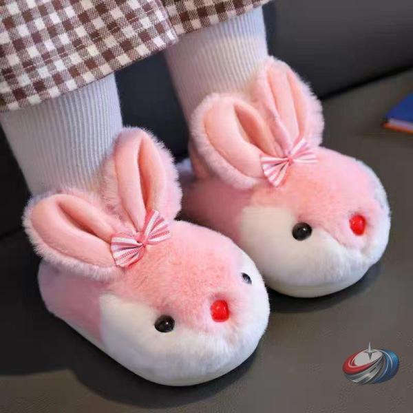 カラー：ピンク、スイカレッド、カーキ、グレーサイズ：14-15(内寸14.5cm)、16-17(内寸16cm)、18-19(内寸17cm)、200(内寸18.5cm)、210(内寸19.5cm)、220(内寸20.5cm)材質：本体/サンゴ...