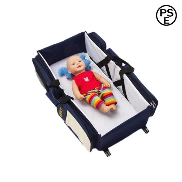 【製品情報】上質なオックスフォード生地・オープンサイズ：74cmx35cmx18cm・折りたたみサイズ：36cmx15cmx37cm・重さ：約1kg・対象年齢：0歳から12ヶ月齢の赤ちゃん【大容量】サイドに5つポケット付き、おむつや哺乳瓶、...