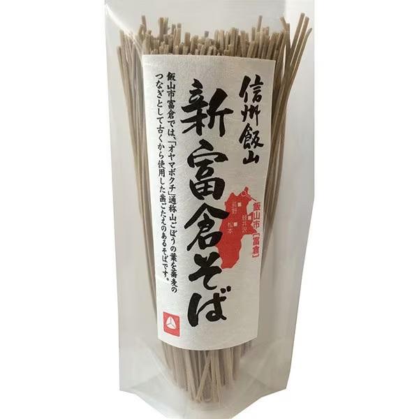 【内容量】160g【原材料】小麦粉（国内製造）、そば粉、小麦たんぱく、食塩、海藻、やまいも粉/増粘剤（グァーガム、炭酸ソーダ、リン酸カリウム、炭酸カリウム）【商品特徴】雄山火口（オヤマボクチ）を繋ぎにしてそばを打つのが富倉そばの特徴。これに...