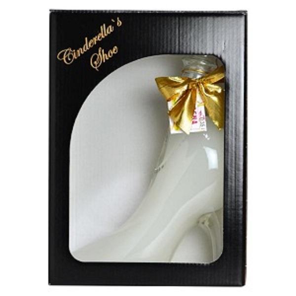 シンデレラシュー　ホワイトメロン 並行　15度　350ｍｌ  箱不良Cinderella's Shoe　White Melon原産国：オーストリア度数：１５度容量：３５０ｍｌシンデレラのガラスのクツに入った純白のリキュール。ウォッカとメロン...