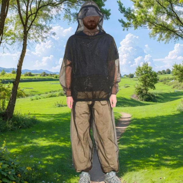 素材：ポリエステル製品サイズ：Sバスト112 CM 着丈70 CM 袖丈75 CM 袖口囲44 CMパンツ丈108 CM ウエスト110 CM 股下70 CM ワタリ幅62 CMMバスト116 CM 着丈76 CM 袖丈85 CM 袖口囲4...