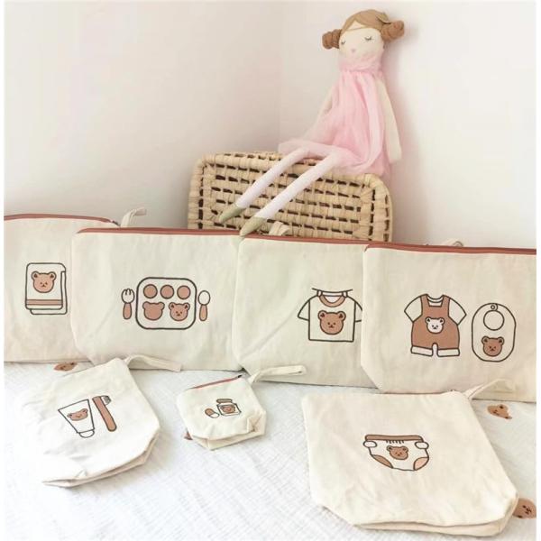 材質：キャンバスご注意事項★商品の色は、撮影時の光や、お客様のモニターの色具合などにより、実際の商品と異なる場合がございます。あらかじめ、ご了承ください。★サイズ詳細等の測り方はスタッフ間で統一、徹底はしておりますが、実寸は商品によって若干...