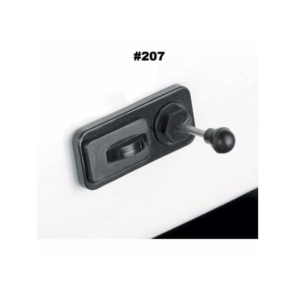 商品番号：LB21176●この受信機電源スイッチ用ブラケットには、一般に販売されている各メーカーのスイッチ（大あるいは小）を取り付けることができます。機体の任意の箇所に4.8ミリ程度の穴をあけてブラケットを機体内側に取り付けます。取り付け部...