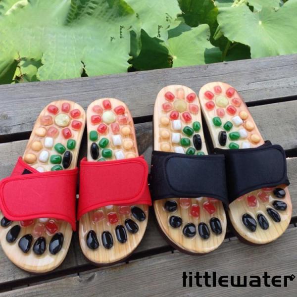 ■ 品名：健康サンダル■ 素材：PVC■ スタイル：自宅用/お風呂■ カラー：全2色■ サイズ：35-44■ 季節：春/夏/秋※選択できないサイズは追加生産中、お気軽にお問い合わせください。ワード：健康サンダル 健康スリッパ ツボ押し つぼ...