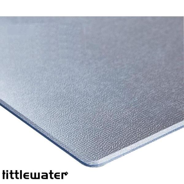 滑り止め、耐ノイズ性、滑りやすさ：カーペットの裏地には、シートパッド全体を所定の位置に保持するための滑り止めのグリップポイントが何千もあり、ホイールの転がりによるノイズを低減し、短いパイルで椅子を動かすことができますスムーズかつ簡単に高品質...