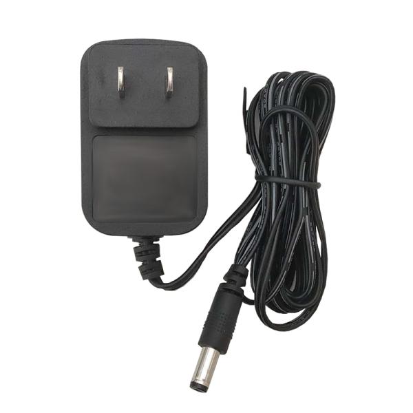 コードレス強力回転電動モップ”ゴリル”（RM-012W）の専用充電用アダプターです。本製品専用ですので、他の製品には使用しないでください。商品詳細はこちら↓https://www.livease.jp/rm-012/