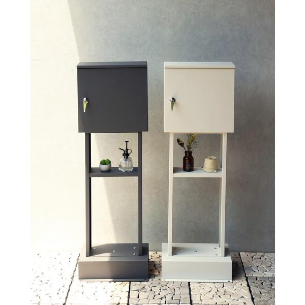 品番：スタンドポスト Alda（アルダ）商品仕様：●商品サイズ：W36×D28×H114.5cm ●投函口：約W32.9×D3.4cm　取出口：約W33.0×D12.9×H31.3cm ●重量：9.9kg ●材質：金属(鉄)・・・ガルバナイ...
