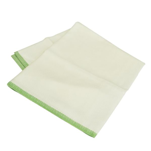 サイズ/約横71×縦42cm内容量/1枚材質/綿65％、レーヨン35％生産国/日本製●雑誌「暮らしの手帖」と日東紡との共同開発により誕生した、機能性に優れたロングセラー布巾です。●吸水性、発散性に優れているので、水分をよく吸収し、乾くのが早...