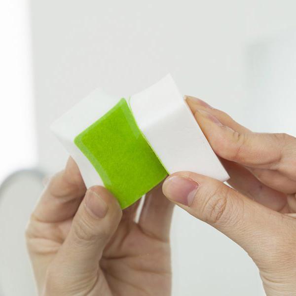 サイズ/約幅3.2×奥行2.1×高さ4.5cm重量/約2g内容量/1個材質/ポリエチレン・ポリエステル・レーヨン・ポリウレタンフォーム・研磨剤入 人工ダイヤモンド・酸化アルミナ・酸化セリウム生産国/中国製耐熱温度/70度●水をつけて擦るだけ...