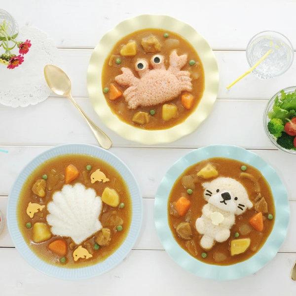 サイズ/らっこ型：約幅10×奥行13×高さ3.5cmほたて型：約幅10.5×奥行10×高さ4.5cmかに型：約幅13.5×奥行8.5×高さ4cm海苔・食材カッター：約縦4.5×横16×厚さ1.5cmカッターマット：約縦4.5×横7×厚さ0....