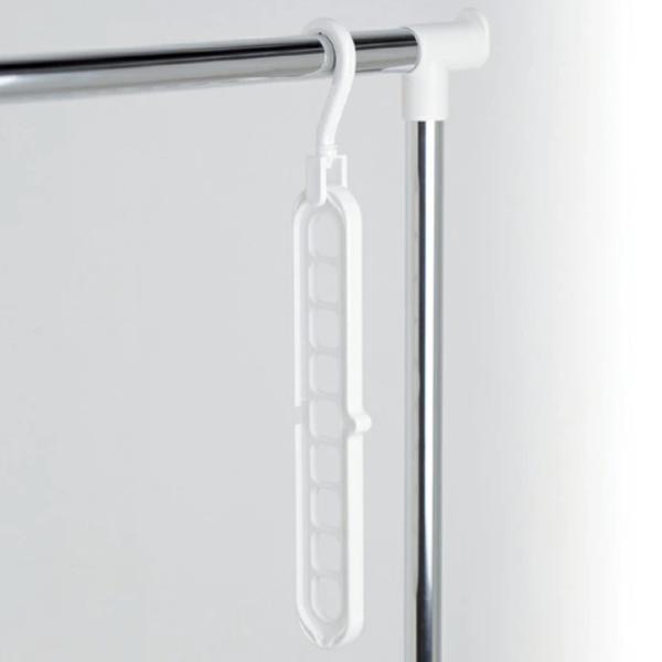 サイズ/ハンガー時 約幅33.5×奥行1.5×高17.5cm内容量/1本材質/本体：ポリプロピレン、フック内側：エラストマー生産国/日本製●ハンガーフックとして便利に使えます。●ハンガー連結フックとしても便利です。●簡単にタテ使用、ヨコ使用...