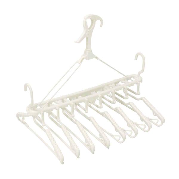 サイズ/約幅38.5×奥行53×高さ47cm肩パットの伸長時：幅54cm通常時：幅38cm内容量/1個材質/本体：ポリプロピレンワイヤー：PP被膜鉄線バネ：鋼生産国/中国製●ベランダ干しに便利な8連ハンガーです。●ネック部分にスリットが施さ...