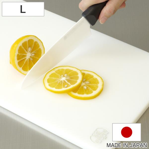 サイズ/約横41×縦25cm厚さ：約1.3cm内容量/1枚材質/ポリエチレン、オレフィン系エラストマー生産国/日本製耐熱温度/70度食器洗い乾燥機/使用不可●ゴムのような超やわらか素材のまな板、Lサイズです。●従来のまな板に比べて柔らかく、...