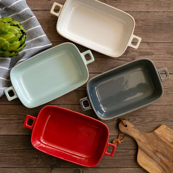 サイズ/約幅23×奥行11.5×高さ4.2cm容量/約510ml内容量/1個材質/陶器種類/ブルー、ホワイト、グレー、レッド生産国/中国製食器洗い乾燥機/使用可能電子レンジ/使用可能オーブン/使用可能●出来立てアツアツをそのまま出せるグラタ...