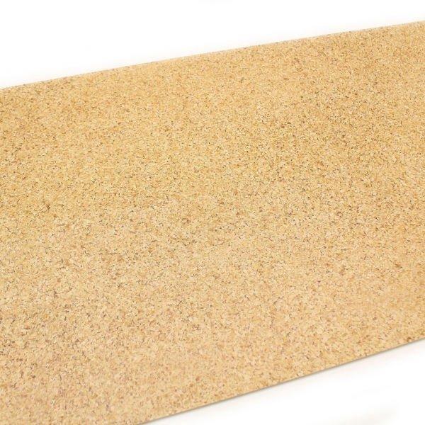 お部屋を自分好みにカスタマイズできるリメイクシートです。貼ってはがすことができるので、気軽にリメイクを楽しむことができます。壁や家具などのアクセントや、アートフレームなどアレンジは自由自在です。ラミネート加工で水を弾く、優れた耐水性です。使...