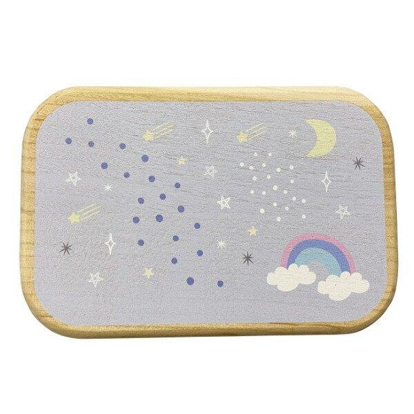 サイズ/約横12×縦8cm厚さ：約2.4cm重量/約135g内容量/1個材質/天然木（桜）・磁石生産国/日本製●大切なお子様の成長の証を記念に残せる乳歯ケースです。●木目が美しく頑丈で上質な山桜を使用しています。●自然をイメージした温かみの...