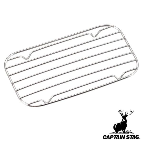 サイズ/約幅15.5×奥行9×高さ1cm重量/約40g内容量/1個材質/鉄（クロムめっき）生産国/中国製●アルミクッカー 角型（別売り）の底にぴったり入るサイズのロストルです。●余分な脂がロストルの下に落ちるのでヘルシーに焼き上げることがで...