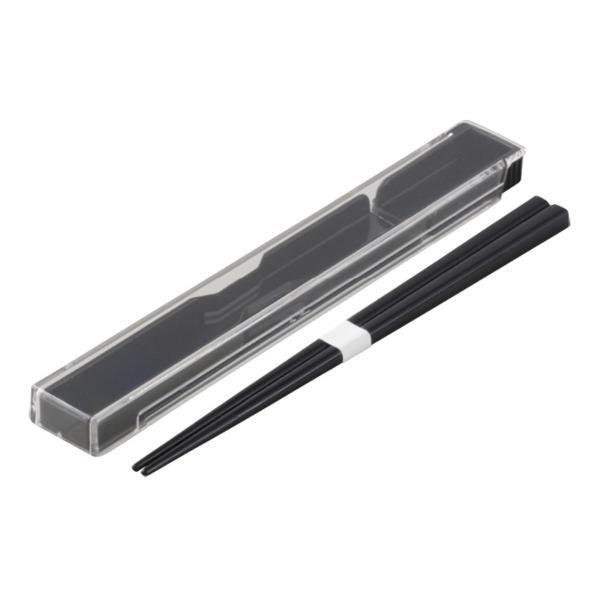 サイズ/約幅20.5×奥行2.8×高さ1.4cmお箸：約19.5cm内容量/1個（箸、箸箱）材質/蓋・箸：AS樹脂本体：ポリプロピレンカラー/ブラック生産国/日本製食器洗い乾燥機/使用可能●大人から子供まで使える19.5cmの箸箱セットです...