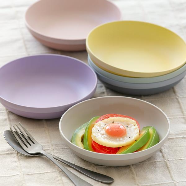 サイズ/約高さ3.5cm直径：約16cm内容量/1枚材質/PET、ABS樹脂種類/ピンク、イエロー、グリーン、ネイビー、パープル、グレー生産国/日本製食器洗い乾燥機/使用可能電子レンジ/使用可能●シックなベイクドカラーのプレート16cmです...