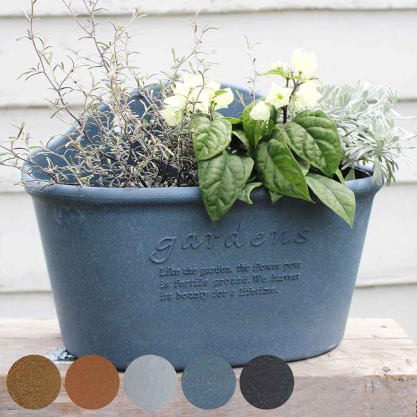 サイズ/約幅30×奥行15.5×高さ22.2cm容量/約4L内容量/1個付属品：S字フック2個材質/鉢：ポリプロピレン（木粉入り）S字フック：スチール種類/ナチュラル、素焼き、ブラック、グレー、ネイビー原産国/日本●空間に彩りを添えるハンギ...