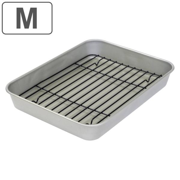 サイズ/約幅18.5×奥行25×高さ3.8cm内容量/1個付属品：アミ材質/本体：鋼板（全面：ふっ素樹脂塗膜加工）アミ：鉄線（ふっ素樹脂塗膜加工）生産国/中国製●一般的なバットよりも深さがあるので、小麦粉などが飛び散りにくいバットです。●フ...