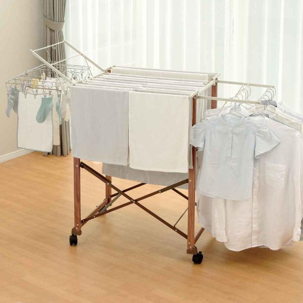 サイズ/約幅141×奥行65.5×高さ114cm折りたたみ時：16.9×50.5×95.5cm内容量/1台材質/アルミ、スチール、ナイロンキャスター/付き耐荷重/ハンガーバー1本あたり：2kg（×4本）タオルバー1本あたり：600g（×10...