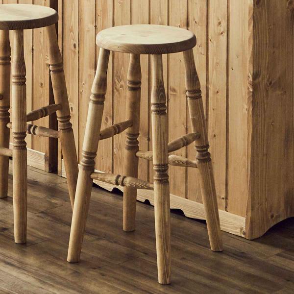 サイズ/約幅33×奥行33×高さ65cm重量/約2.5kg内容量/1脚材質/天然木（パイン材）オイル塗装座面耐荷重/80kg組立状態/完成品梱包サイズ/幅34×奥行34×高さ69cmお届け梱包数/1個口●カントリースタイルが作れるカウンター...