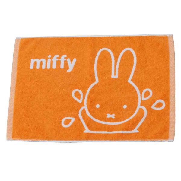 サイズ/約横60×縦40cm重量/約430g内容量/1枚材質/綿100％生産国/中国製滑り止め/加工なし●ミッフィーの可愛いタオル地のバスマットです。●水遊びするミッフィーをラインだけで表現したシンプルなデザインです。●明るいオレンジがイン...