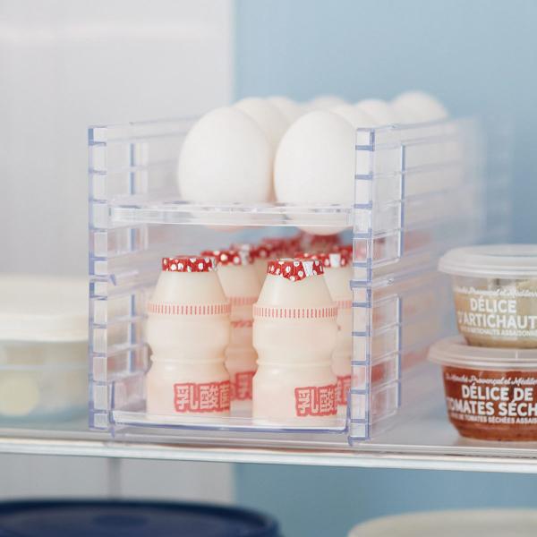 サイズ/約幅13.3×奥行31×高さ14.1cm内容量/1個材質/ポリスチレン生産国/日本製●冷蔵庫の中をスッキリ整頓できるスタックラックです。●たまごトレーとトレーを重ねて使うと限られた冷蔵庫内をすっきり収納できます。●重ねにくいモノもき...