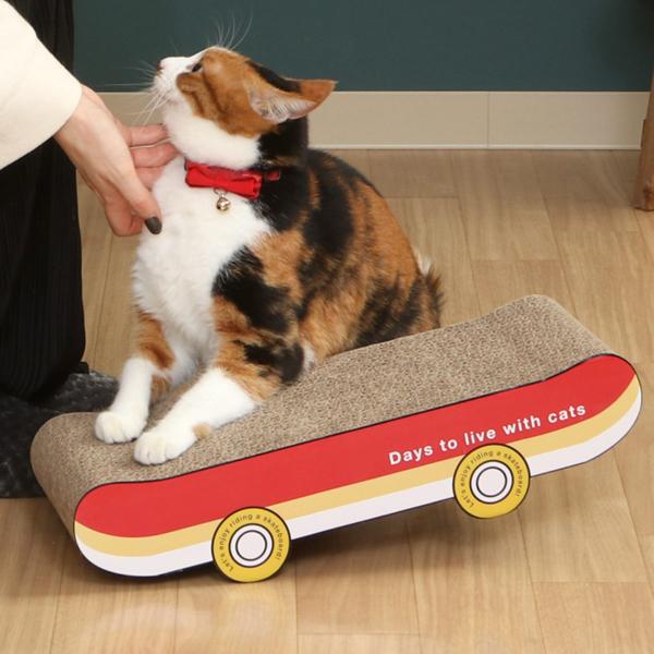サイズ/約幅42×奥行19×高さ10cm重量/約0.46kg内容量/1個材質/紙生産国/中国製組立状態/完成品●写真映えするカラフルな色使いで、レトロなアメリカンポップデザインの爪とぎです。●スケボーの形がユニークで、愛猫のかわいい姿を楽し...