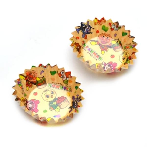 サイズ/約高さ1.9cm直径：約4.9cm底：約3.1cm内容量/30枚入材質/PET樹脂フィルム、紙●小さなお子さまに大人気のアンパンマンのおかずカップです。●簡単にかわいいお弁当を作ることができます。●いろんなソースや調味料を入れて食卓...