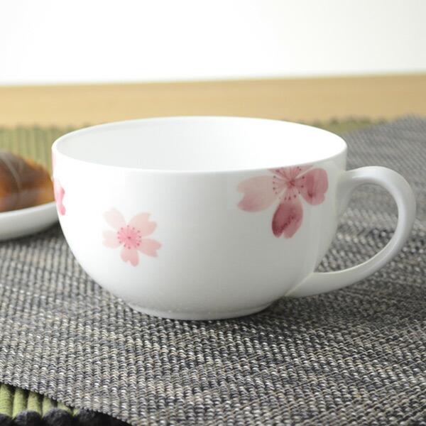 サイズ/約高さ6cm直径：約10.8cm容量/約340ml内容量/1個材質/ボーンチャイナ（磁器）生産国/中国製食器洗い乾燥機/使用可能電子レンジ/使用可能●温かみのある乳白色と滑らかな質感、美しい透光性が特徴の高級磁器「ボーンチャイナ」を...