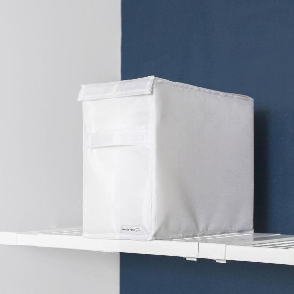 サイズ/約幅15×奥行30×高さ25cm重量/約184g内容量/1個材質/本体(外側生地)：ポリエステル本体(内側生地)：ポリプリピレン芯板：ポリプロピレン生産国/中国製●棚上に便利なホコリよけ・目隠し用のフタ付きの収納ボックスです。●フタ...