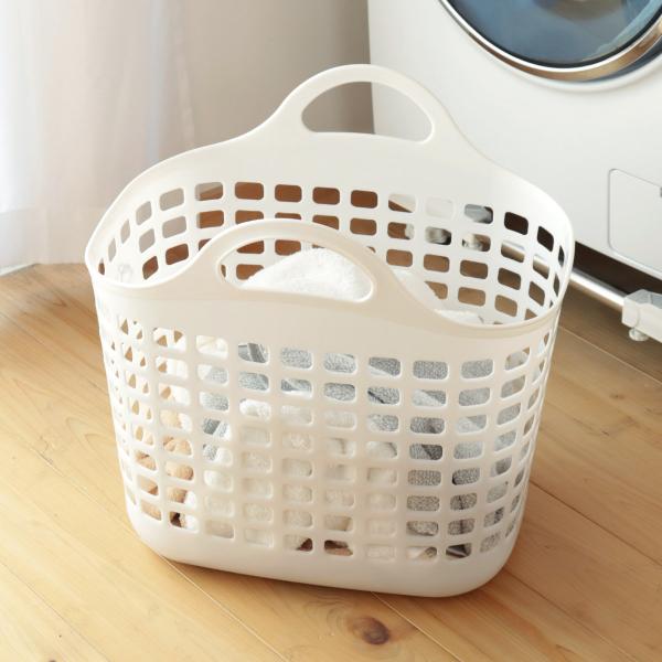 サイズ/約幅43×奥行33×高さ41cm内容量/1個材質/ポリエチレン種類/ホワイト、ブラウン生産国/日本製耐熱温度/70度耐冷温度/-20度●シンプルなデザインで生活に取り入れやすいランドリーバスケットです。●プラスチック素材で扱いやすく...
