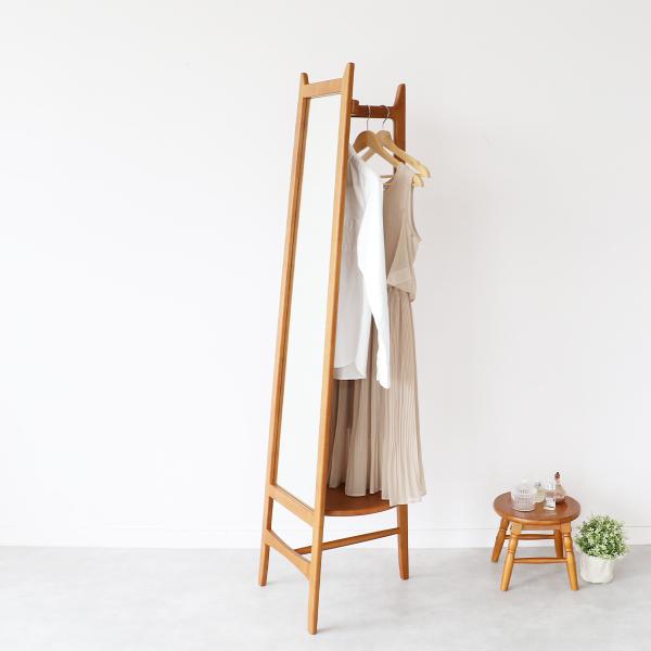 サイズ/約幅40×奥行45×高さ160cm重量/約7.2kg内容量/1台材質/棚板：天然木化粧繊維板（オーク材）脚・桟：天然木（ラバーウッド材）塗料：ラッカー塗装カラー/ブラウン生産国/ベトナム製耐荷重/バー：4kg、棚板：8kg組立状態/...